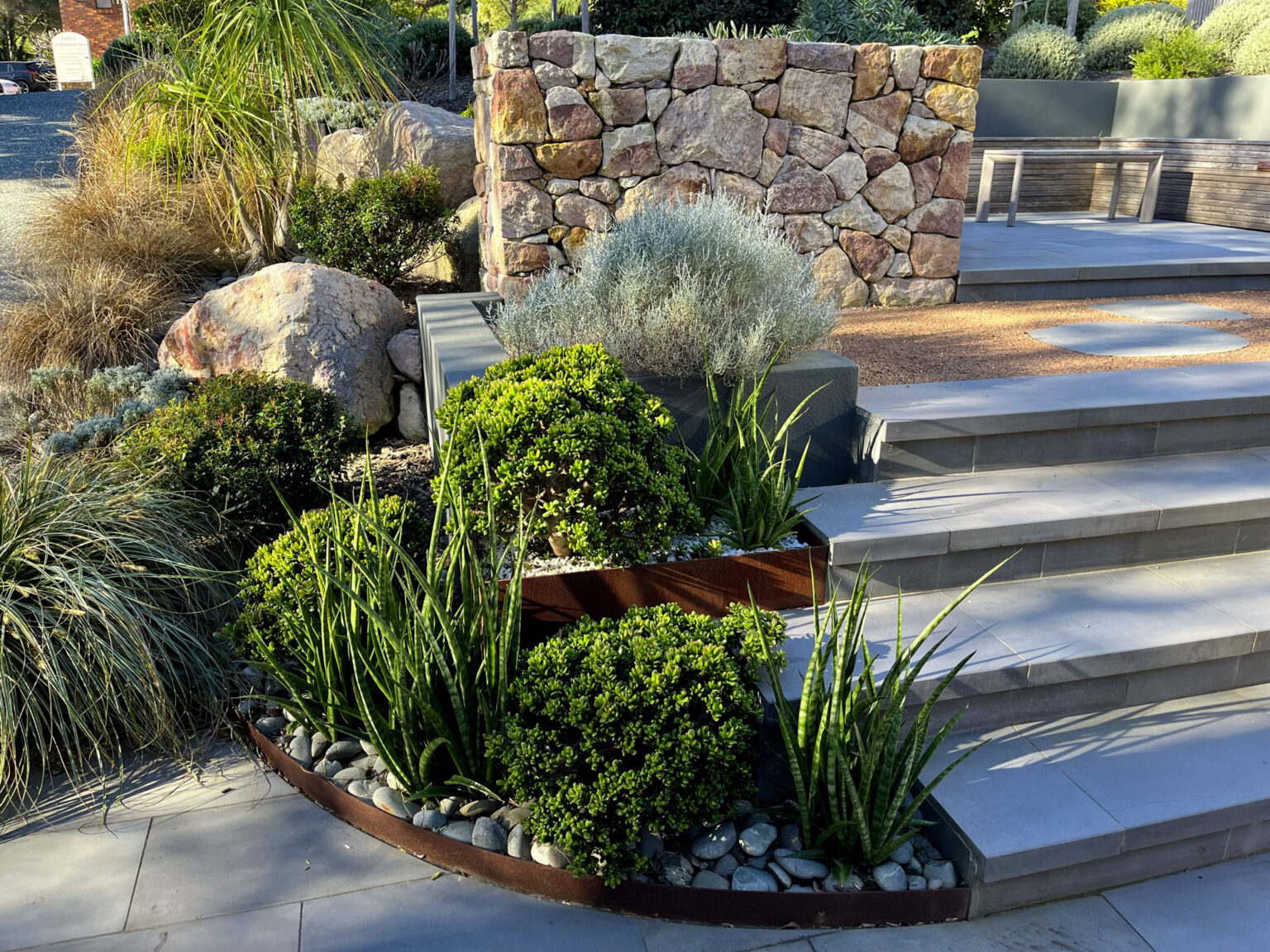 Corten Steel Garden Bed Edging | Rust Finish