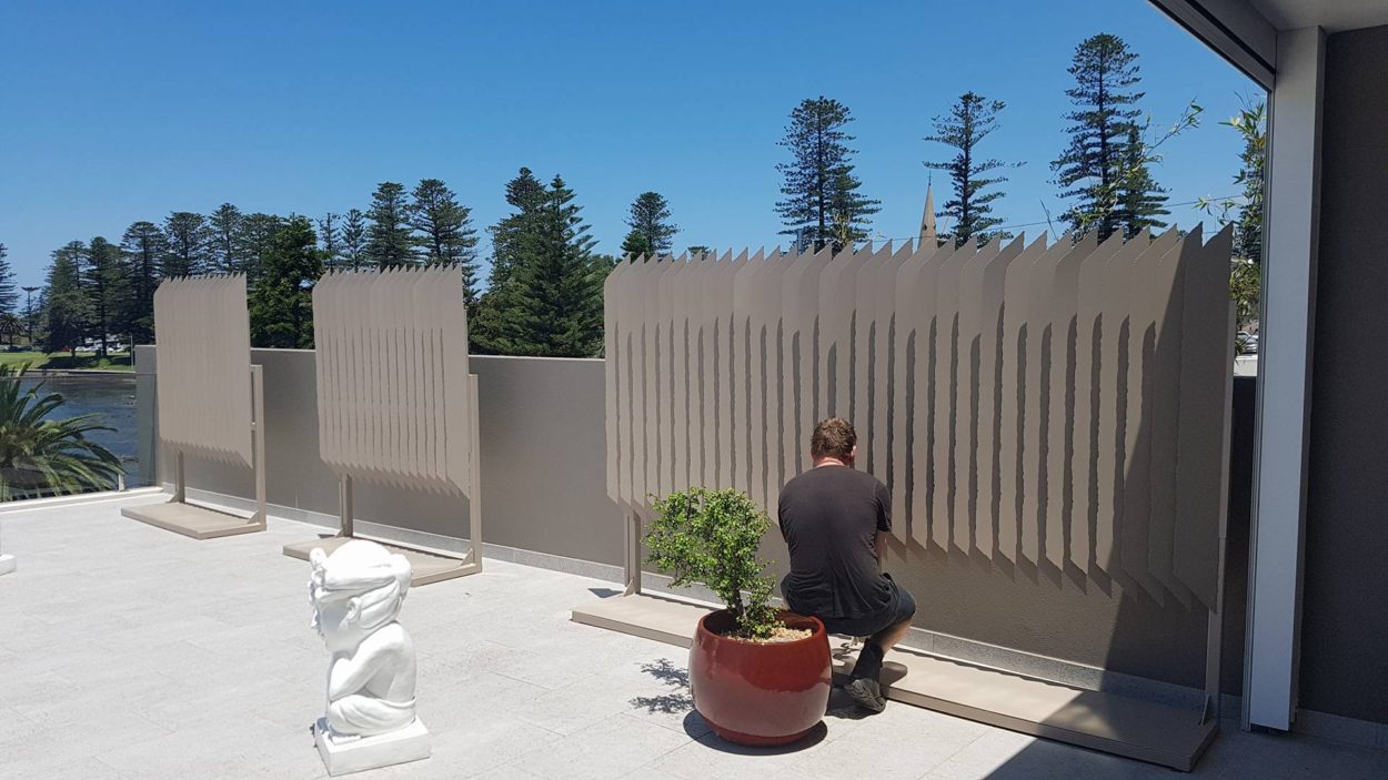 Privacy Screening - Bespoke Louvres 4 - Iron Bark Metal Design