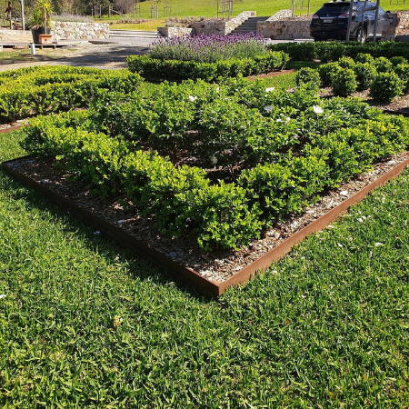 6mm Corten Steel Garden Edging- Shoalhaven - Iron Bark Metal Design